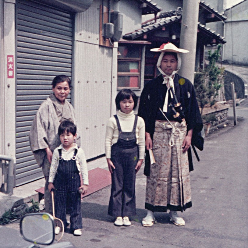Three Generations of Shirakata-Denshiro Shoten – Den's Tea